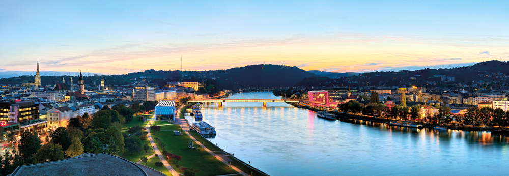 Deep Space 8K: IN2WHITE – MONT BLANC LARGEST PANORAMIC IMAGE and Wide ...